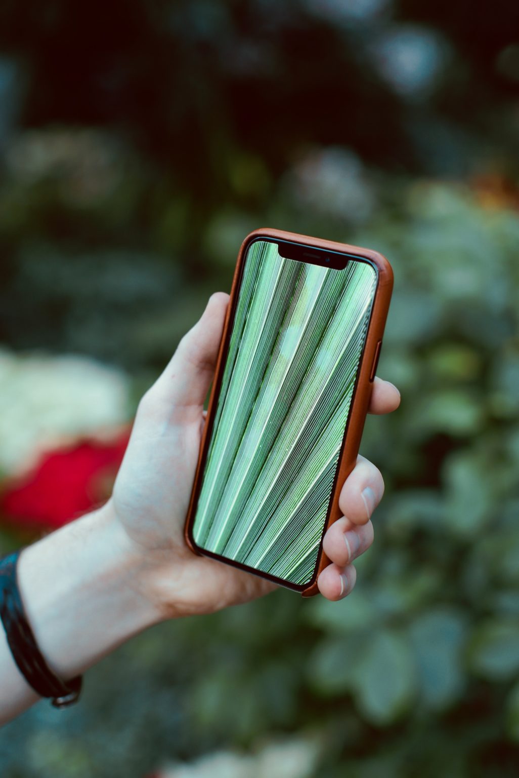 Pros and Cons of the iPhone XS - What You Should Know